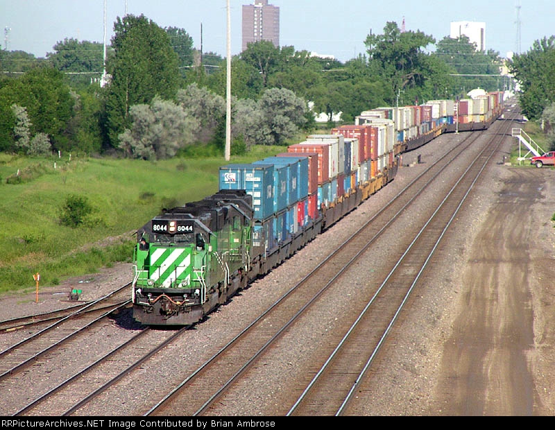 BNSF 8044 East